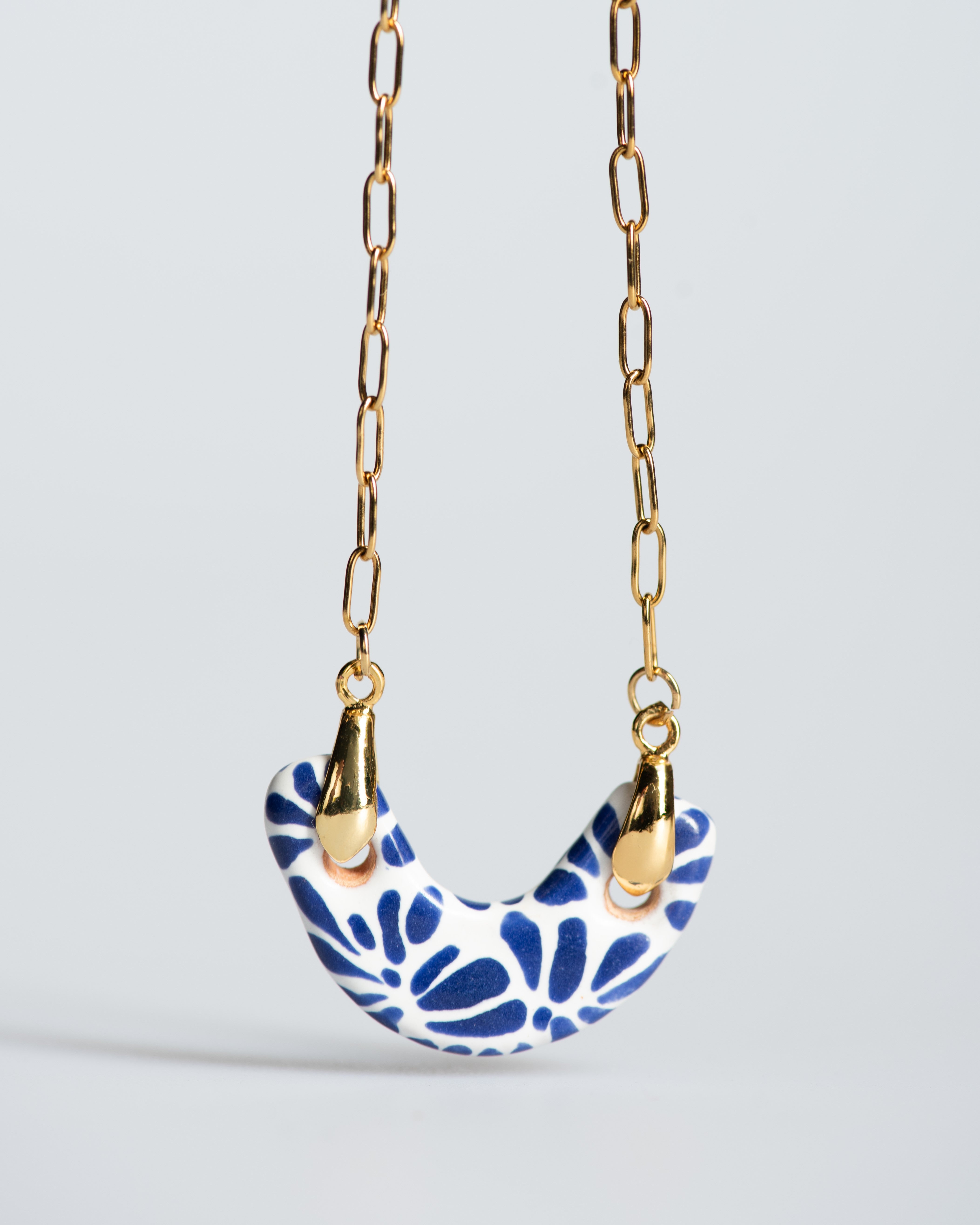 Moon necklace – Clayvera